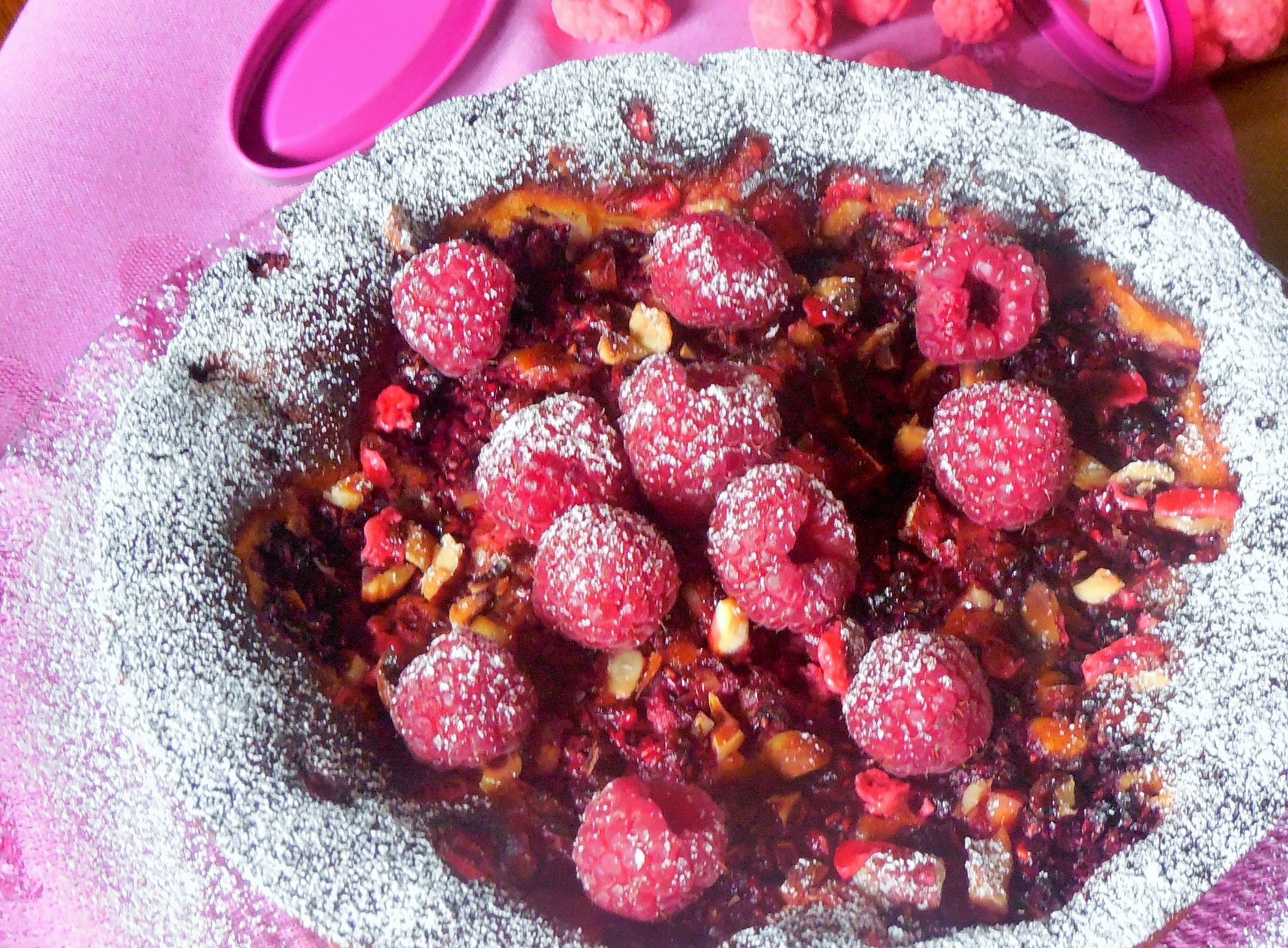 L’Irrésistible en Rose de Puce Bleue – Quoi Qu'on Mange